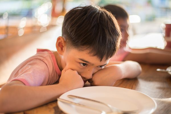 FEEDING (HUNGRY) KIDS IN AMERICA - BarryShore.com